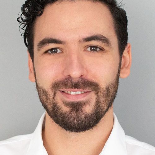 Dr. Tóth Richárd | Magánszülészet.hu